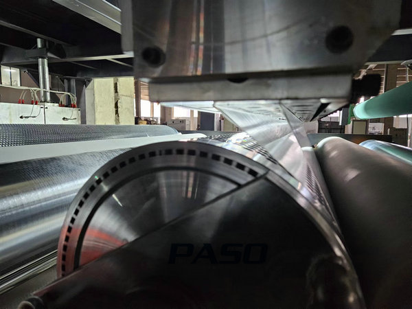 air bubble film machinery, pe stretch film machine, bubble bag machine ...